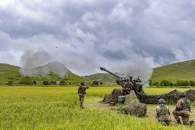 New Use For Old Howitzers: On the Front Lines With Ukrainian Artillery ...