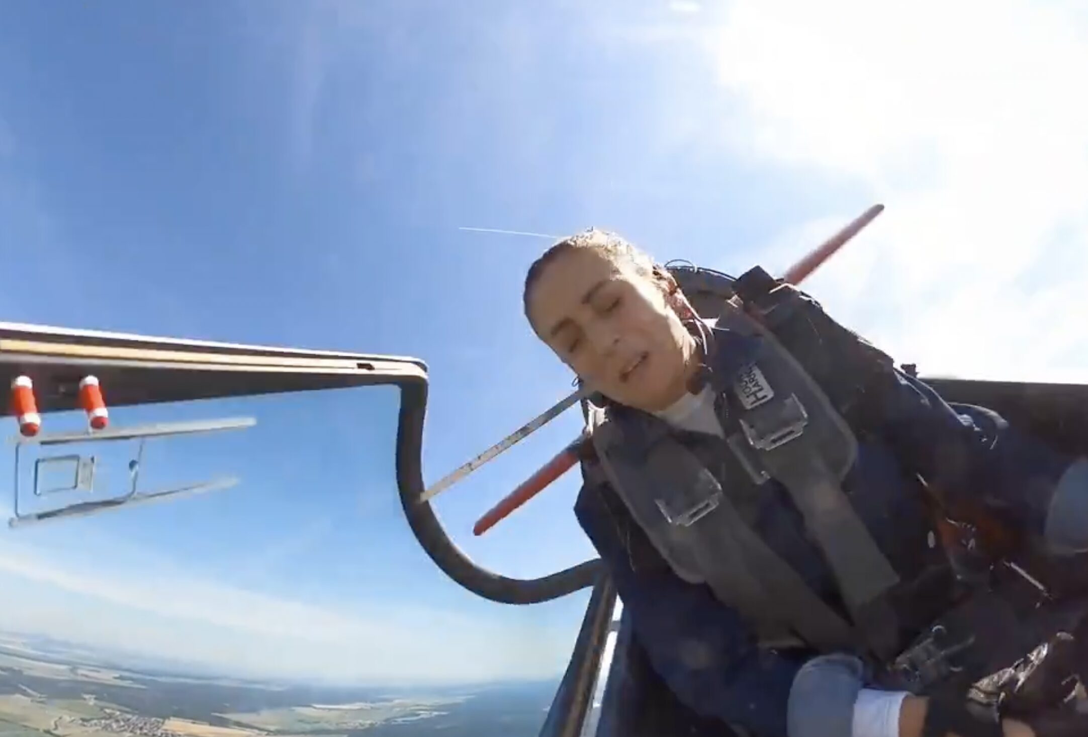 Badass Pilot Wrestles Plane to a Landing When Canopy Shatters Mid ...