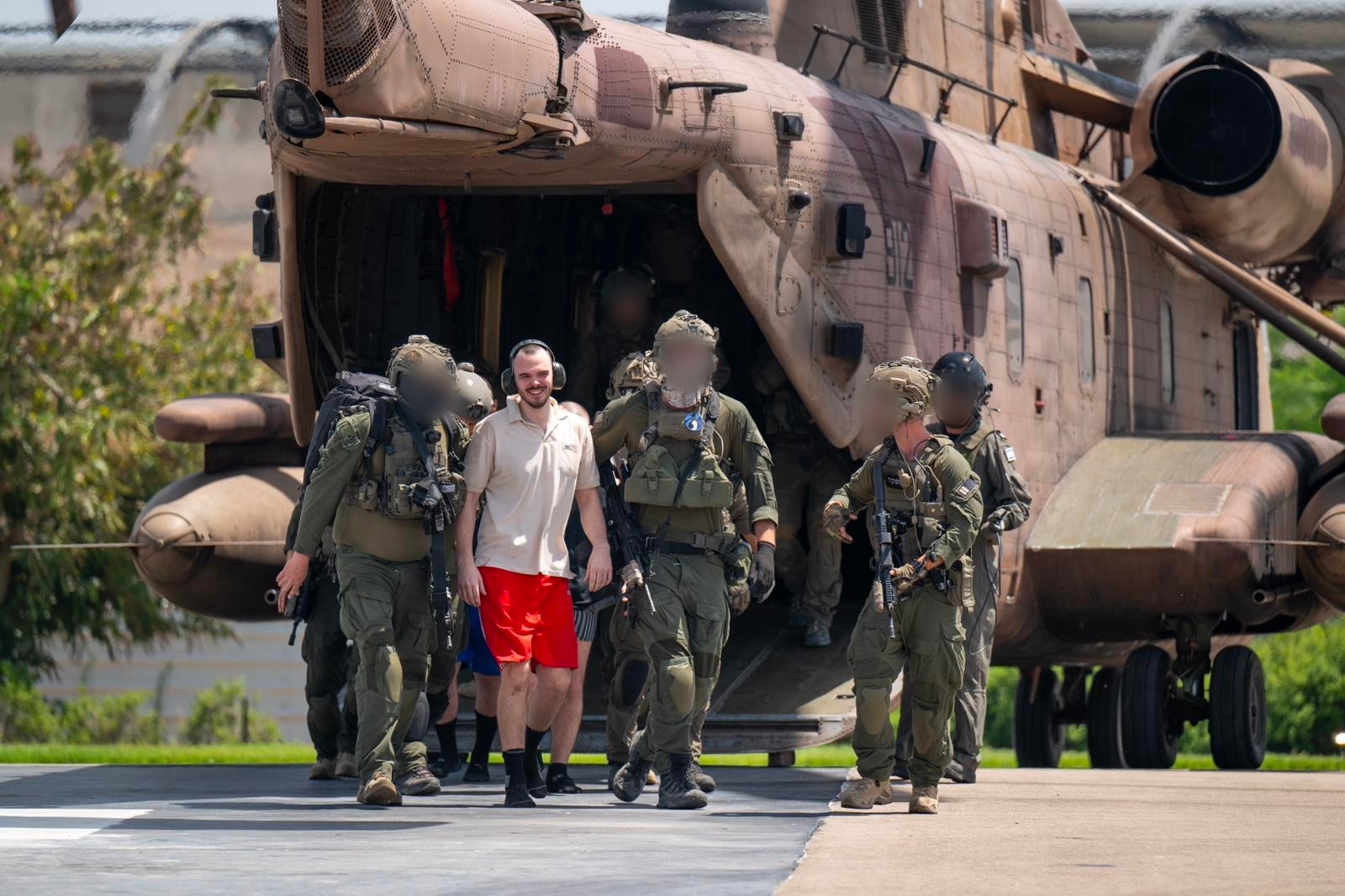 Former Hostage Reveals ‘Shocking, Inhumane’ Treatment While Captive in ...