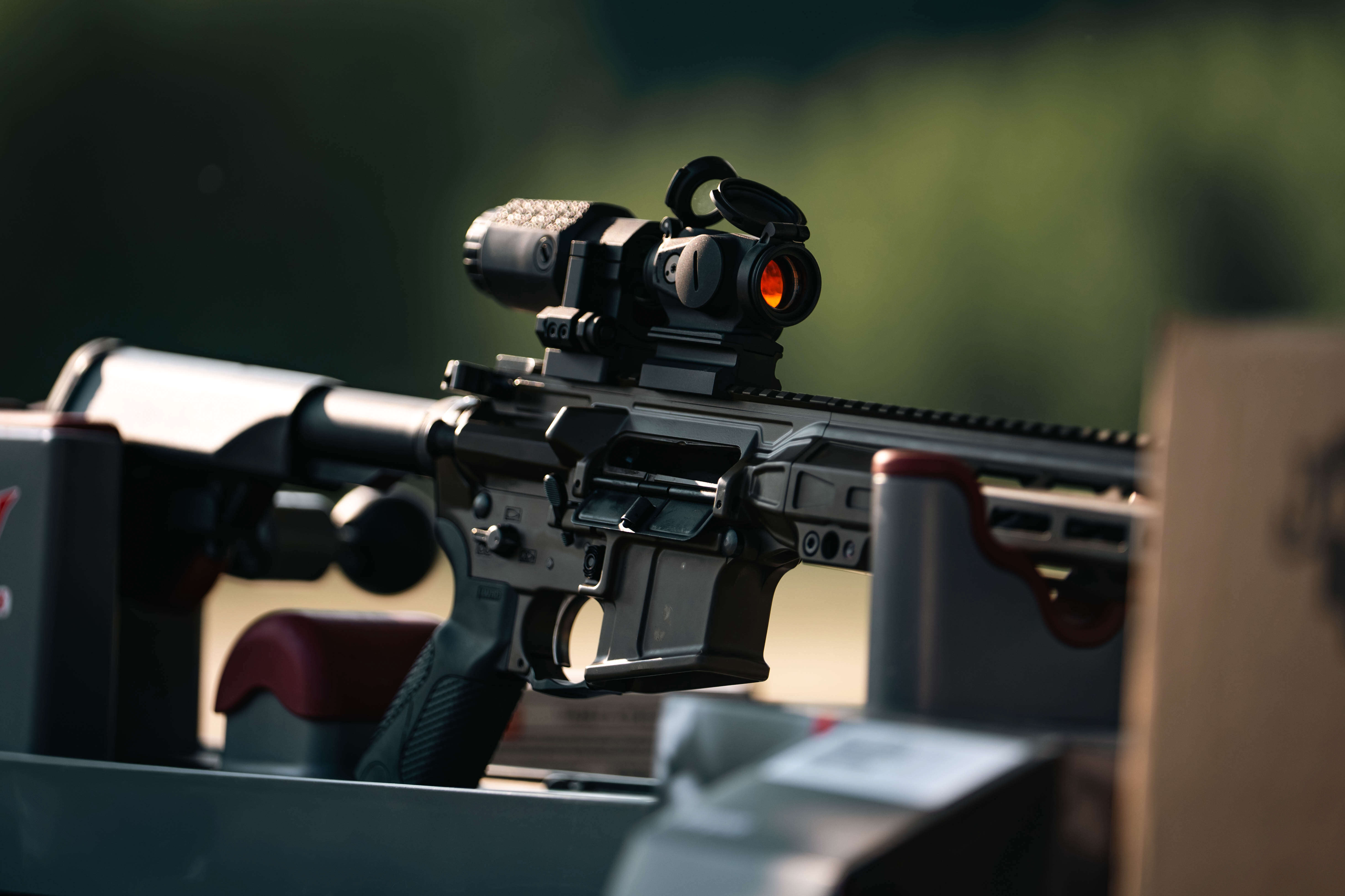 Aimpoint Rolls Out Duty-Grade Red Dot With Multi-Reticle System: Meet ...